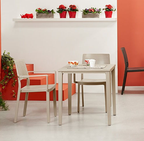 Contemporary table - Timo - SCAB GIARDINO SPA - polypropylene ...