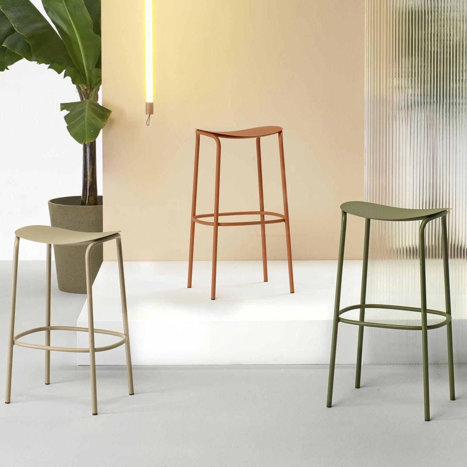 Contemporary bar stool - Trick - SCAB GIARDINO SPA - oak / fabric ...
