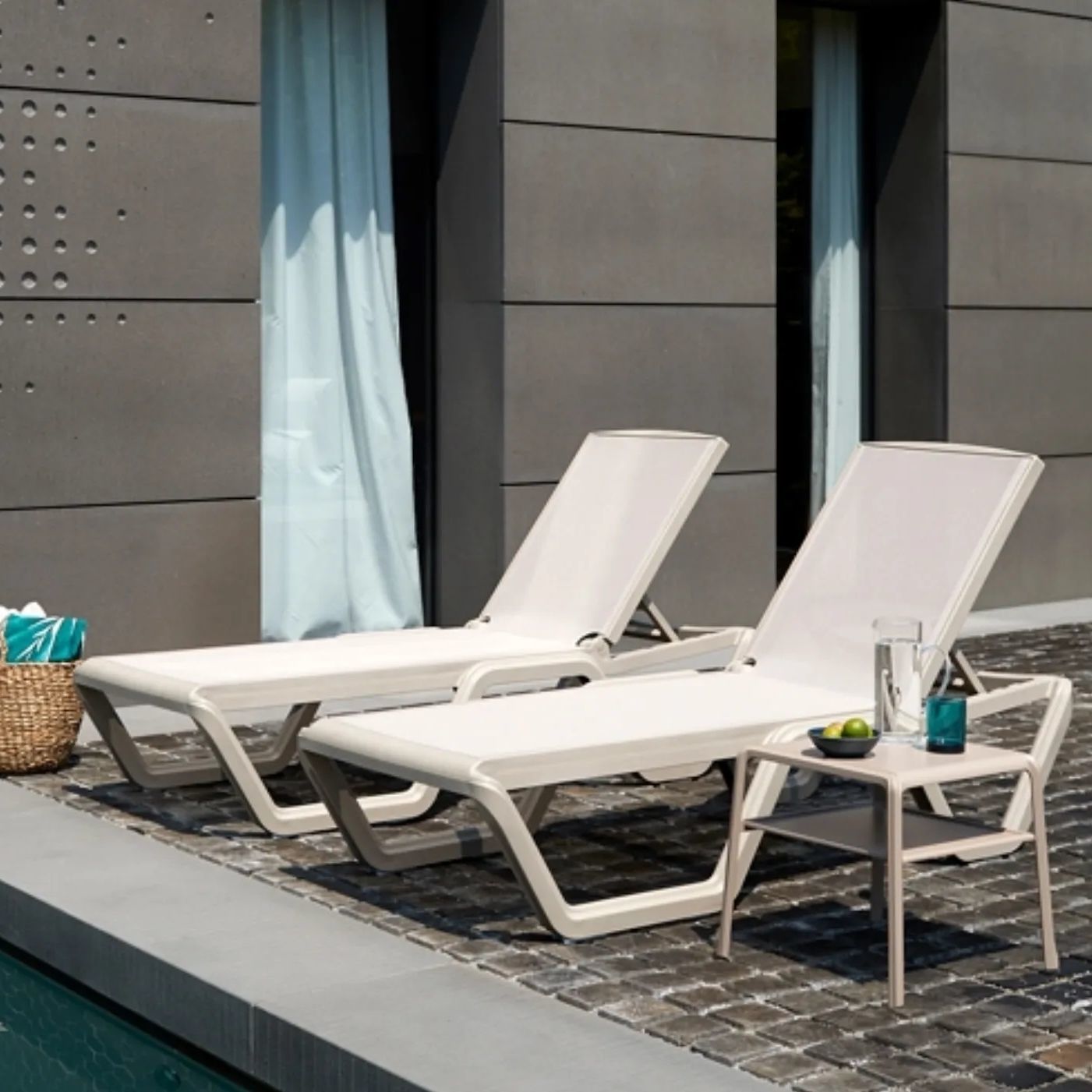 Contemporary sun lounger - Vela - SCAB GIARDINO SPA - fabric ...