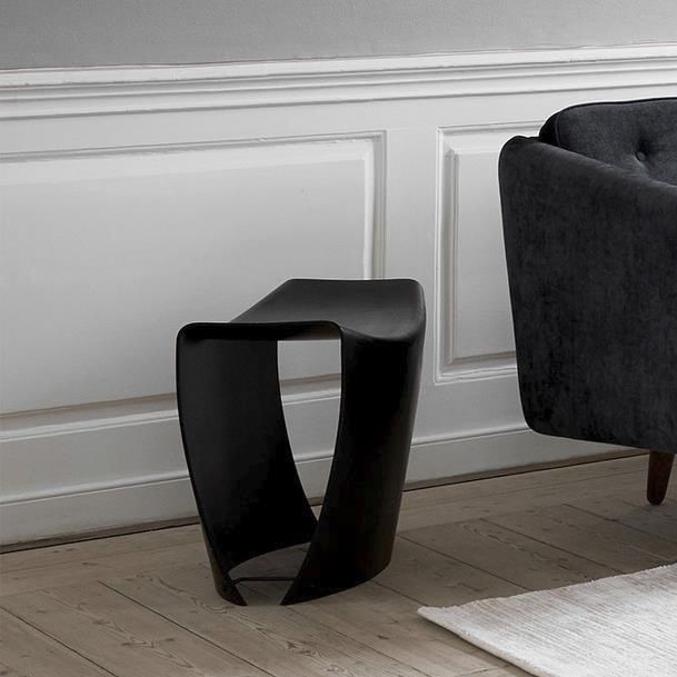 Minimalist design stool - GALLERY - Fredericia Furniture - ash / walnut ...