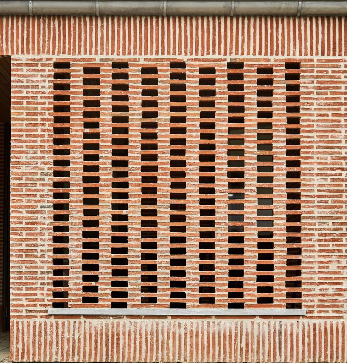Facade brick - 2.2.10 MENGEL RED - Egernsunder Ziegel GmbH - wall ...