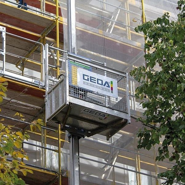 Construction site freight elevator - 300 Z - GEDA GmbH - building