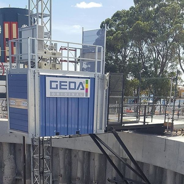 Heavy load freight elevator - PH 2737 - GEDA GmbH - for construction ...
