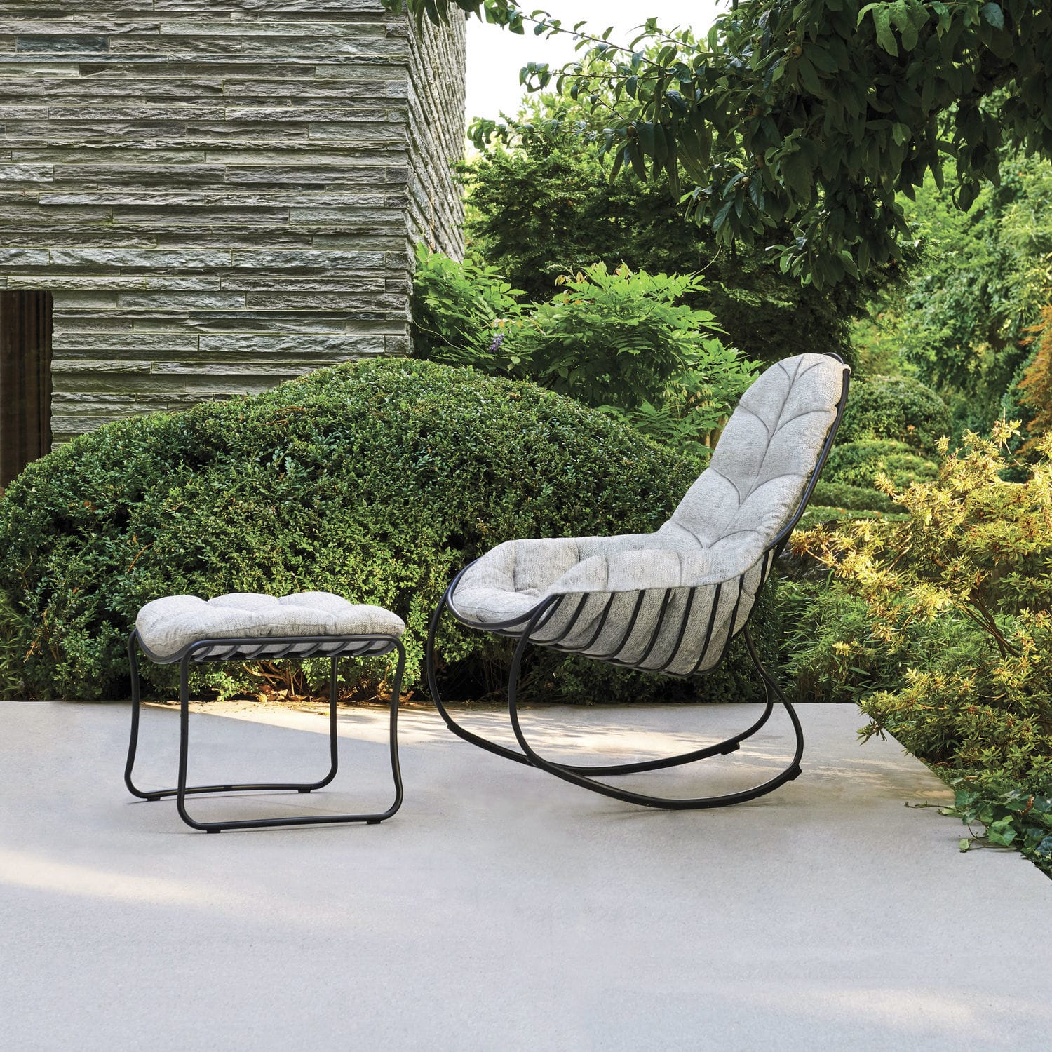 Contemporary armchair - FOLIA - Royal Botania - fabric / stainless ...