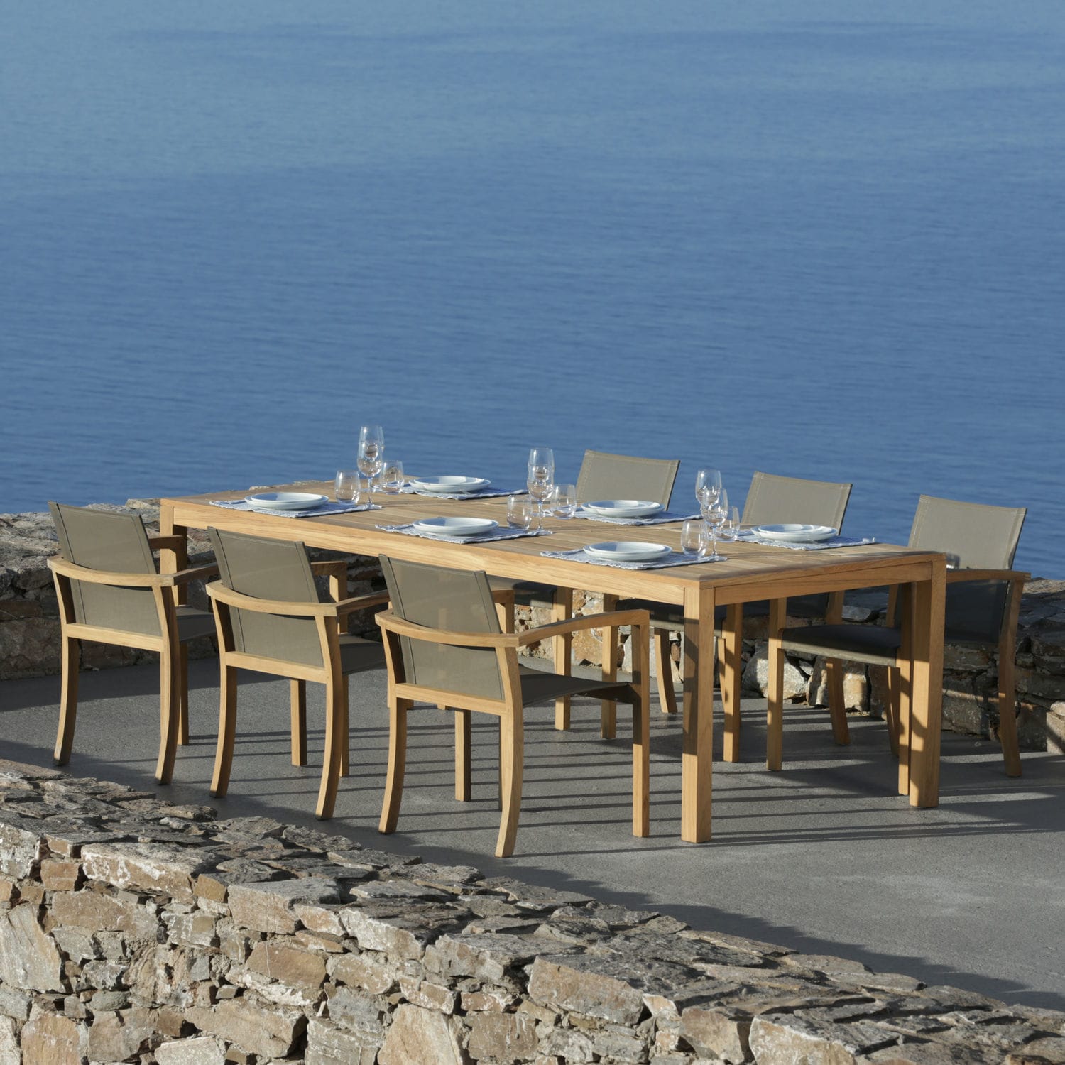 Contemporary dining table - XQI - Royal Botania - teak / teak base / rectangular