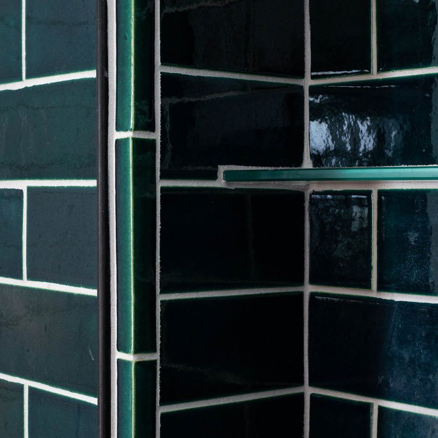 Ceramic edge trim - V CAP - Mercury Mosaics - for tile / outside corner