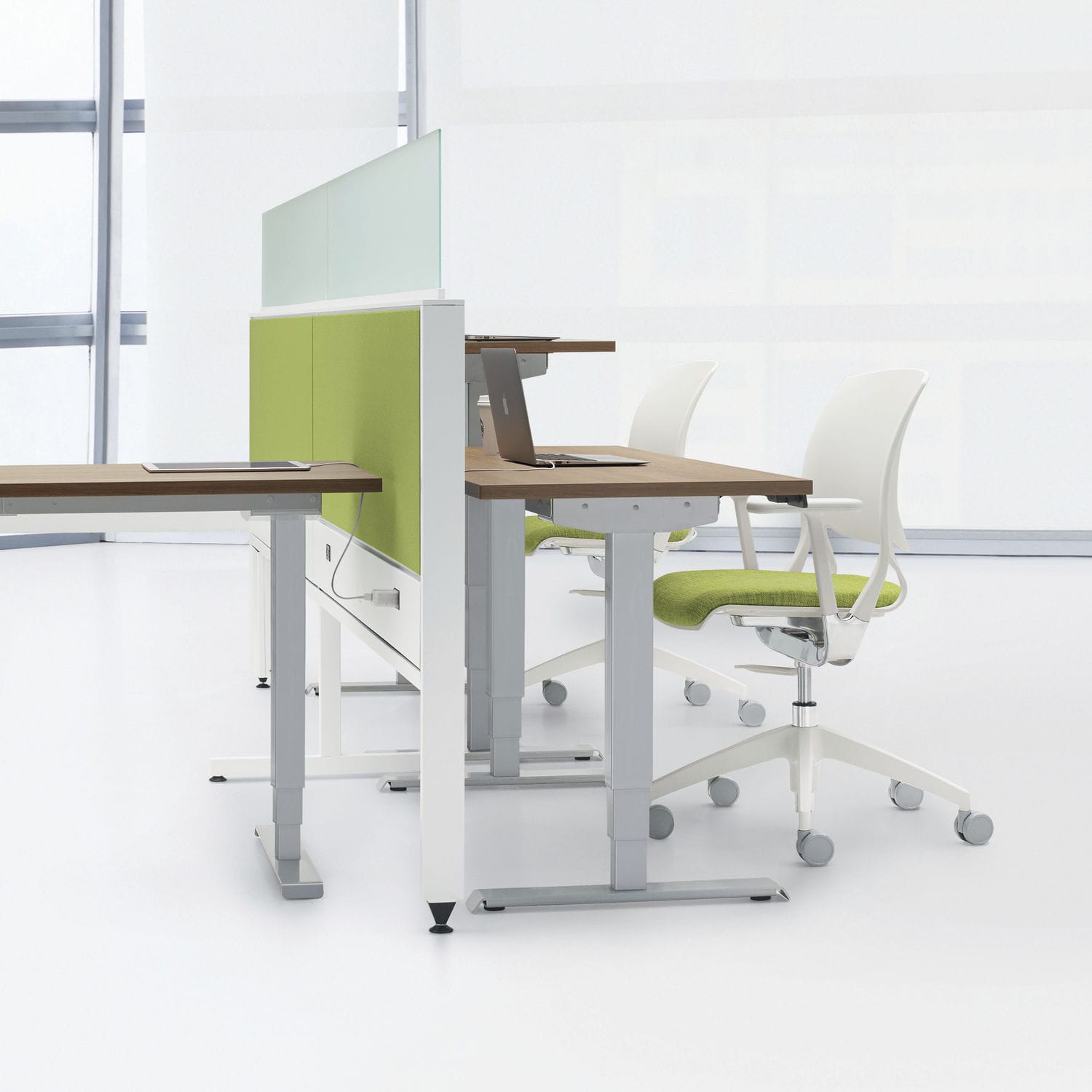 Desk mounted office divider - INTELLI BEAM™ - GLOBAL totaloffice ...