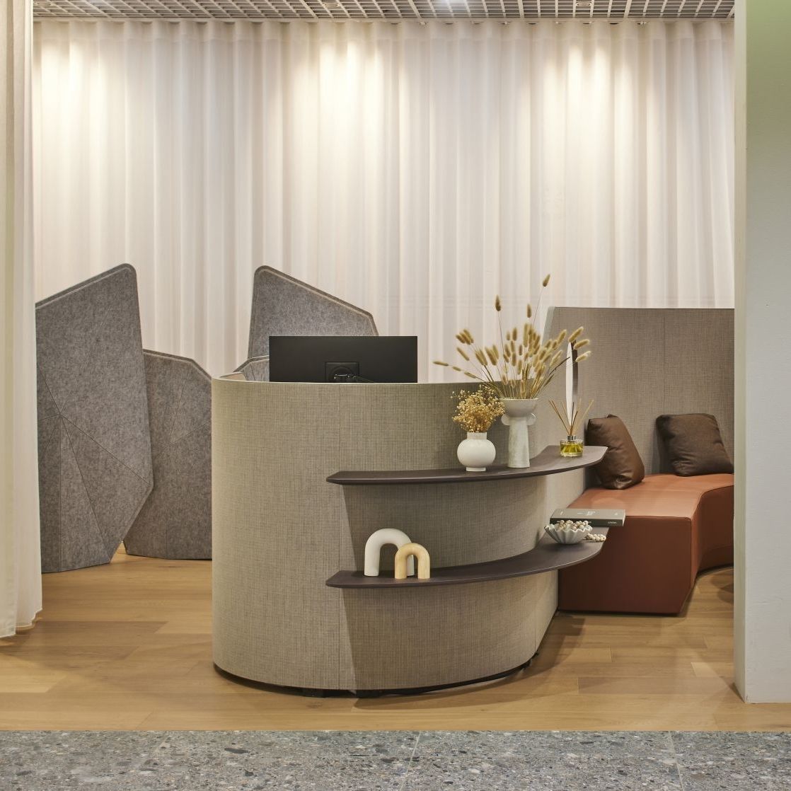 Acoustic privacy office space - Focus Booth - schiavello - modular / 1 ...