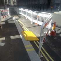 Raised floor ramp, Raised floor access ramp - All architecture and ...