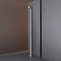 Commercial outdoor shower - All architecture and design manufacturers