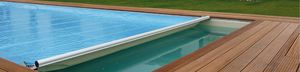 Automatic sliding deck pool cover - ISOLA - Favaretti - security