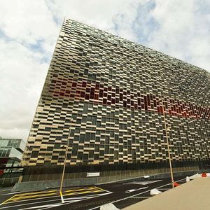 Bulletproof glass brick - All architecture and design manufacturers