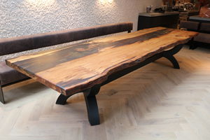 Contemporary dining table - Kauri - Unik - solid wood / epoxy ...