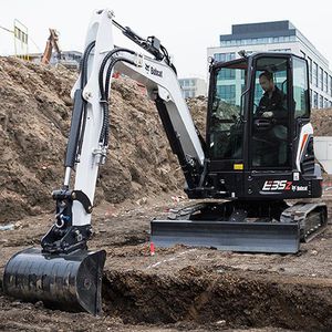Mini excavator - E50 - BOBCAT - crawler / compact / long-range