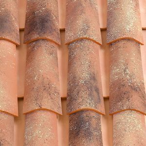 Barrel roof tile - LINEA ROSSA - Fornace laterizi Vardanega Isidoro srl ...