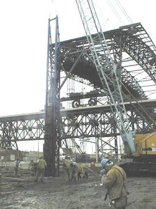 Diesel impact hammer - MODEL D12-42 - American Piledriving Equipment Inc.