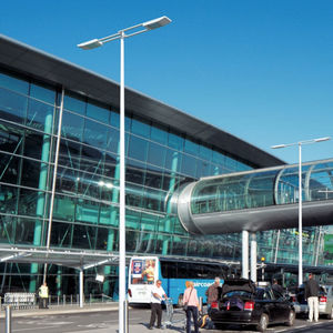 Galvanised steel lamp post arm - KCC / RCE - ECLATEC International