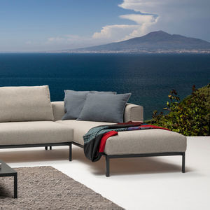 Contemporary daybed - Geta - WOW ITALY - fabric / iroko / wooden base