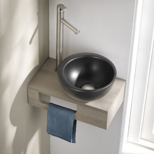 Countertop hand basin - L233 - A. e T. ITALIA - square / ceramic