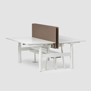 Executive desk - AL MANAGEMENT - Bene GmbH - free-standing ...