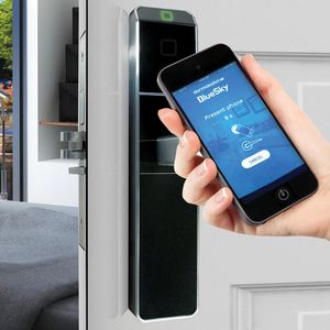 Electronic lock - Saflok Quantum Pixel - dormakaba - for entry door ...