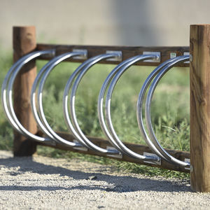 Floor-mounted bike rack - 630 006-09 - Rondino - metal / wooden / vertical