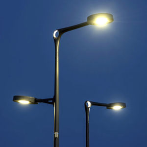 Urban lamp post - MAT X - Valmont France - contemporary / aluminum / steel