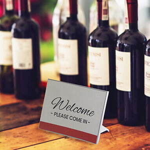 Countertop signage plate - All architecture and design manufacturers