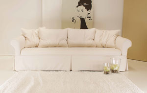 Traditional sofa - GIULY - APULIA HOME DECOR - beige / fabric / 3-seater