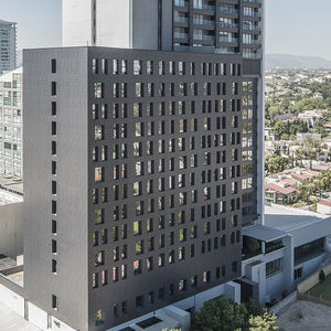 Panel façade cladding - LAMINAM - ceramic / vertical / matte finish