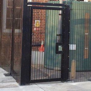 Swing gate - ArmaWeave - ZAUN FENCING - steel / wire mesh / motorized