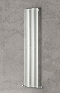 Hot water radiator - ZOOM - BRANDONI - contemporary / metal / wall-mounted