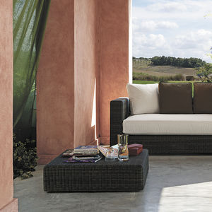 Contemporary side table - SMART - Ethimo - aluminum / triangular / garden