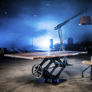 Industrial design table - SL-030 - Waterman Meubelen B.V. (Sturdy-Legs ...