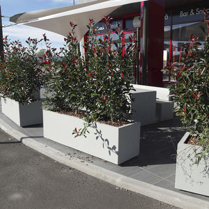 Concrete flower box - GUYON - rectangular / for stabilised plants ...