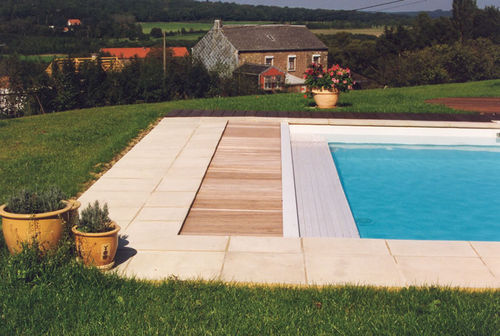 Automatic swimming pool cover - ELEGANCE : STANDARD - Aqua Cover ...