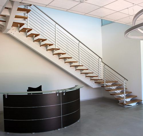 Half-turn staircase - SM1 - Ghisarredo - wooden step / steel frame ...