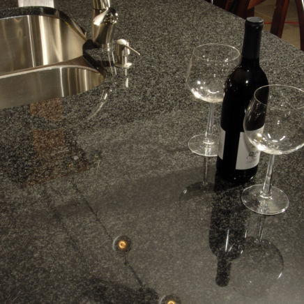 Granite countertop - IMPALA BLACK - WALL GRANITE SERVICE SRL - kitchen ...