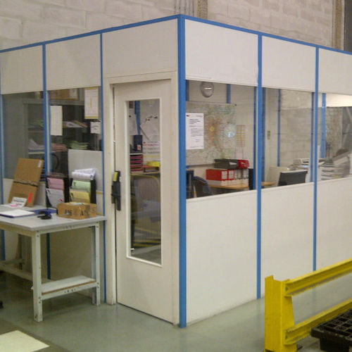 Removable partition - PRIMA - AMGE industrie - modular / wooden / glazed