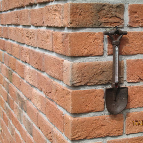 Decorative cladding brick - HOLLAND - Wild stone - engineered stone ...