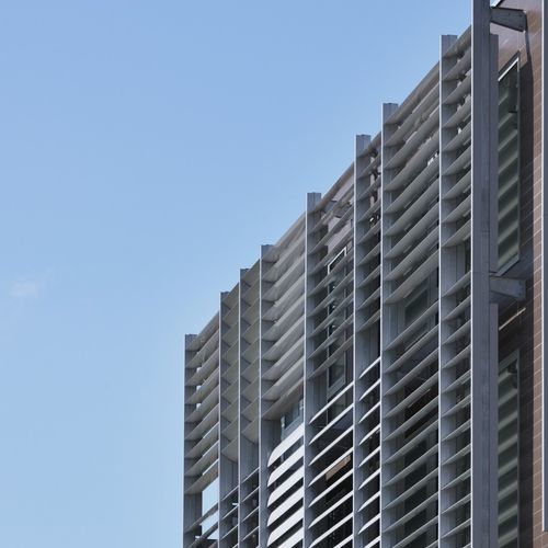 Aluminum solar shading - F150 - Soltec - window / vertical / fixed