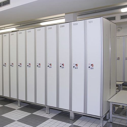 HPL locker - A101 - Frajt s.r.o. - for public building / for sports ...