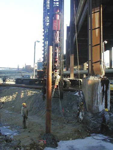 Diesel impact hammer - MODEL D30-42 - American Piledriving Equipment Inc.