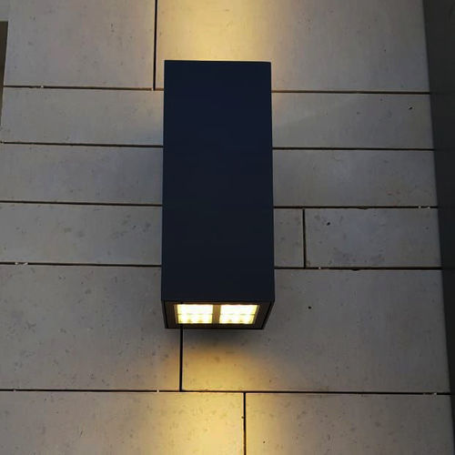 Contemporary wall light - ITETTA - BSI LIGHTING TECHNOLOGIES INC. - indoor / cast aluminum ...