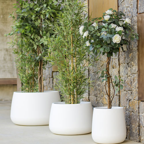 Polyethylene flower pot - CAMELIA - NEWGARDEN - round / home