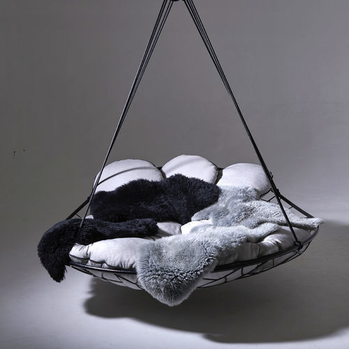 Round garden bed - BIG BASKET - Studio Stirling - hanging / double ...