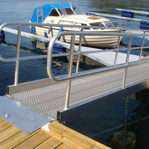 Aluminum walkway - GRAEPEL - beam / mobile