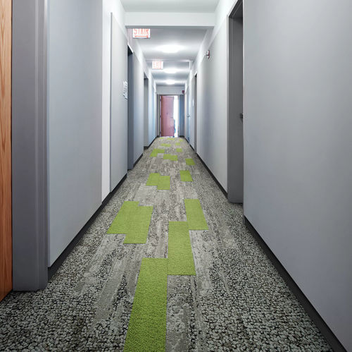 Carpet tile - HN830 - Interface - tufted / cut pile / shag