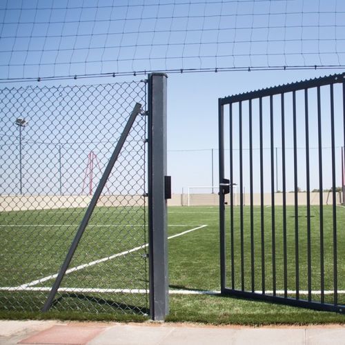 Public space football pitch - THE PITCH - Metalu Plast