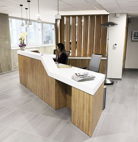 Corner reception desk - AXE MOBILIER - MDF / for office
